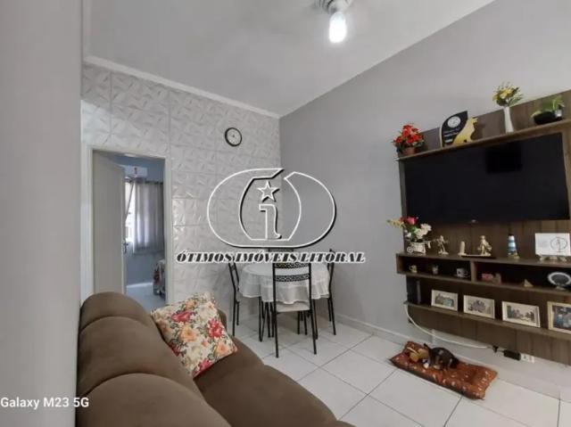 Vende se apto pé na areia com 52m² de 2 dorms. Com garagem no Centro São Vicente SP