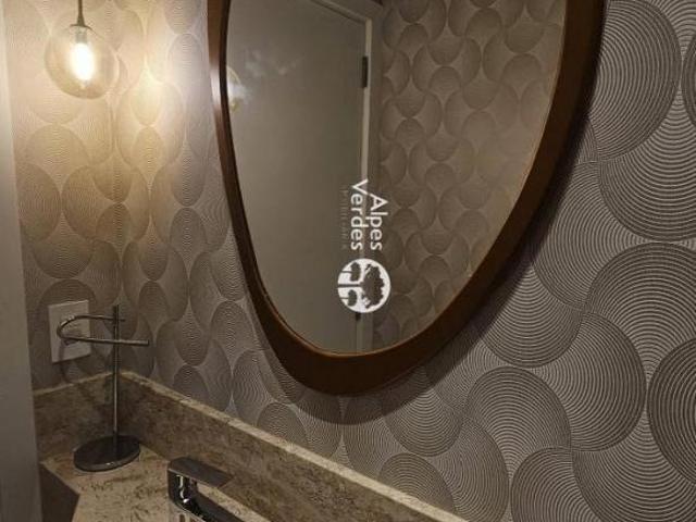 Vende se apto próx ao Centro de Gramado 2 Quartos R$ 1.700.000,00