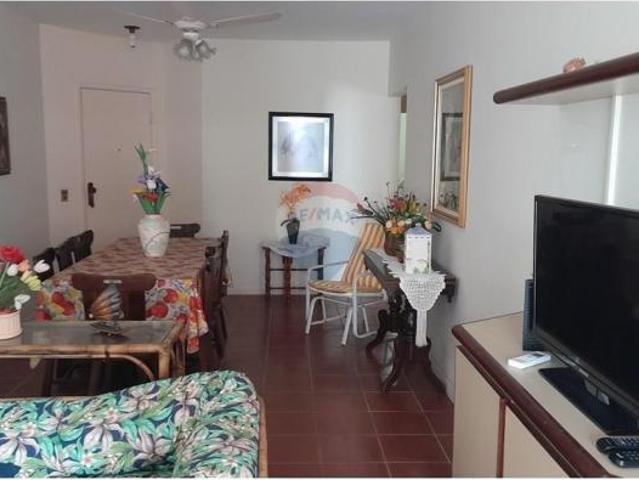 VENDE SE APTO 3 DORMITÓRIOS 2 VAGAS