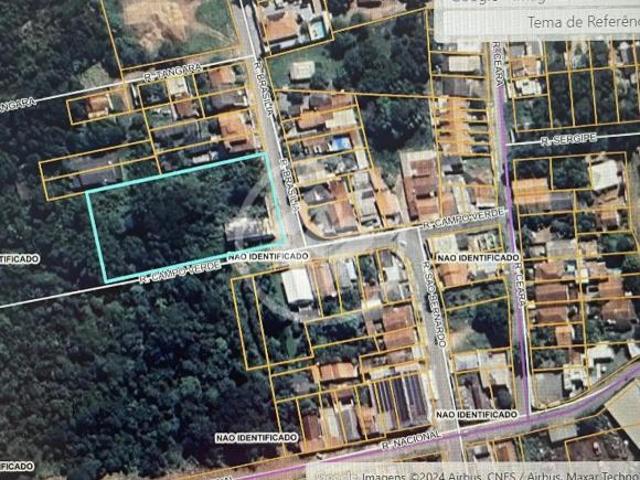 #Vende se área de 5000,00 m2 na Rua Brasília em Várzea Grande MT, com área construída Galpão de 22