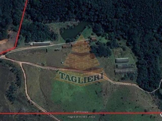 VENDE SE área total de 45,3 hectares + JAZIDA DE AGUA
