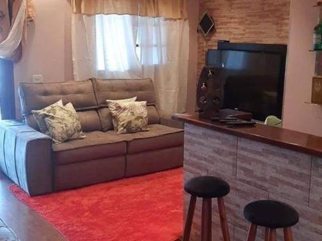 Vende se Bela Casa em Jandira, 3 Quartos, Área Goumert, 2 Vagas