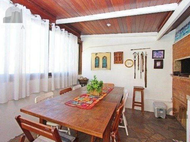 Vende se bela cobertura 3 quartos com suíte, 2 vagas, dependencia completa em pr