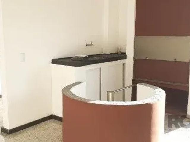 Vende se bela cobertura de 122m², 2 quartos 2 vagas, desocupado Auxiliadora