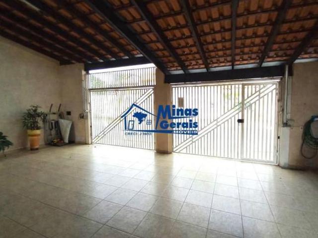 VENDE SE BELA RESIDÊNCIA NO BAIRRO VILLA BRANCA