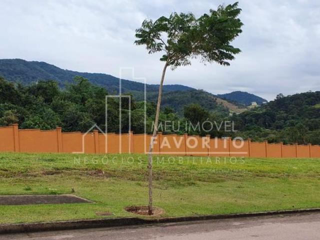 Vende se belíssimo terreno 700m, Condomínio Res. Alphaville I, Jundiaí SP, R 1
