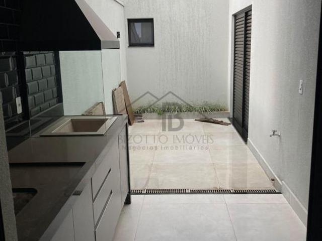 Vende se Belíssima Casa Condomínio Mantova Indaiatuba São Paulo, Conhecida como Cidade Maravilhosa