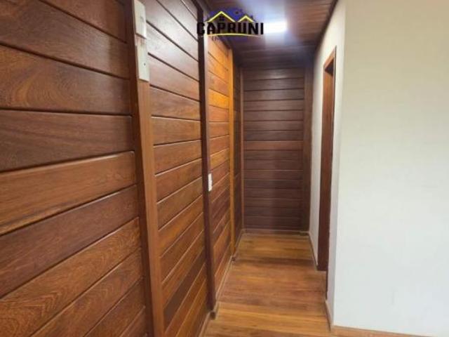 Vende se Belíssima Casa no Bairro São Sebastião em Passa Tempo – 2 Pavimentos, Suíte e Área Gourmet