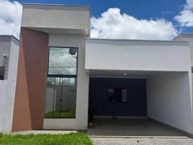 Vende se Belíssima Casa no Mansões das Águas Quentes Caldas Novas/Go