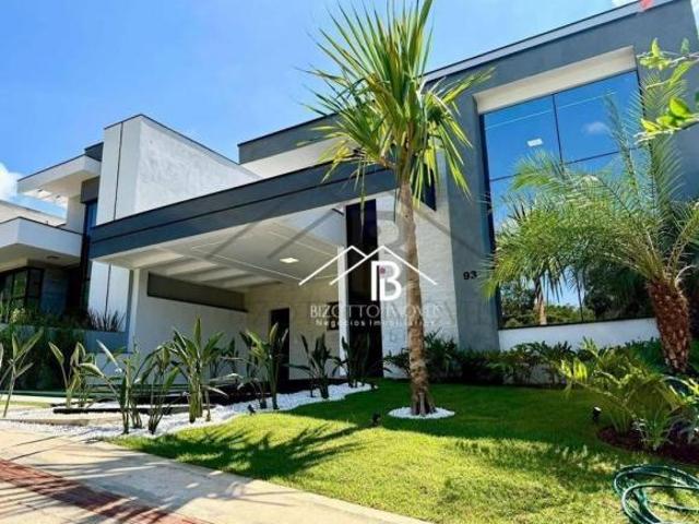 VENDE SE BELISSIMA CASA NO RESIDENCIAL LONDON PARK NA CIDADE DE INDAIATUBA, CASA COM PISCINA E UM AC