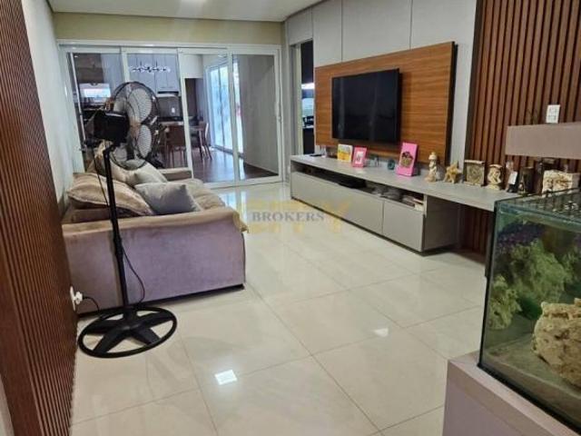 Vende se Casa Mobiliada Condomínio Reserva Rio Cuiabá