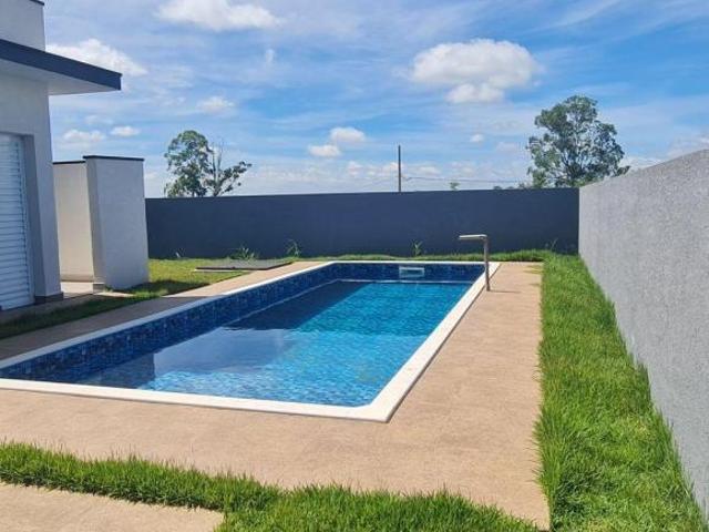 Vende se Casa ninho verde I