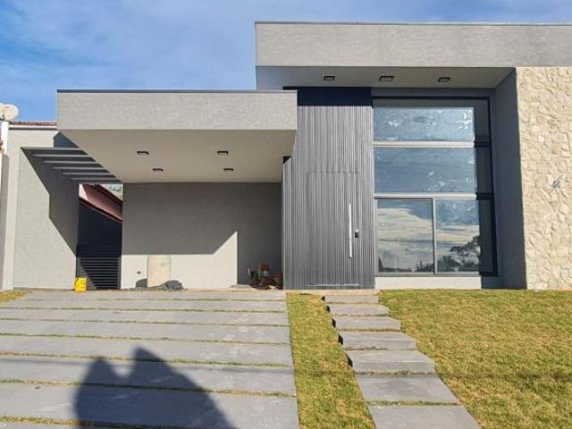 Vende se Casa ninho verde I
