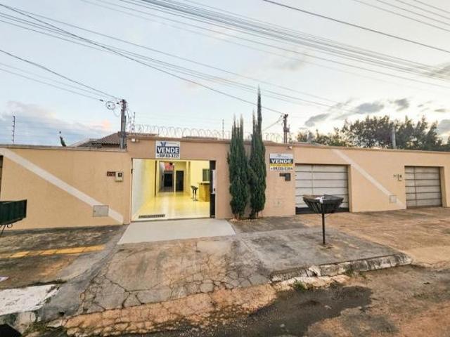 VENDE SE CASA NO BAIRRO SÃO JOSE