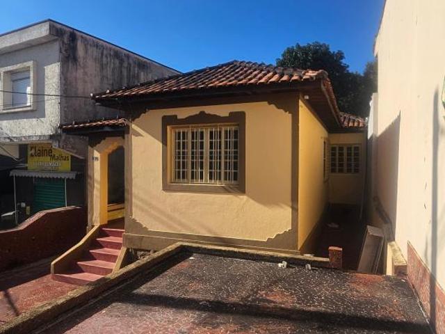 Vende se casa no Centro de Ribeirão Pires