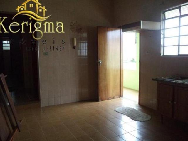 VENDE SE CASA NO CENTRO DE SALTO SP