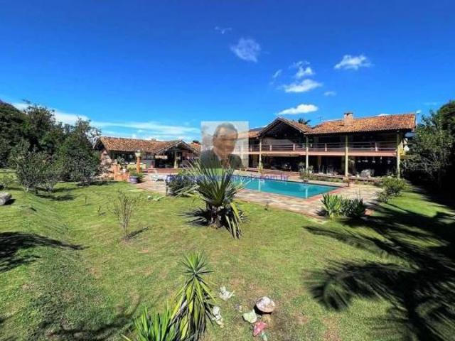 Vende se Casa no Cond. Jardim Mediterrâneo Mansão com 5 suítes em lote de