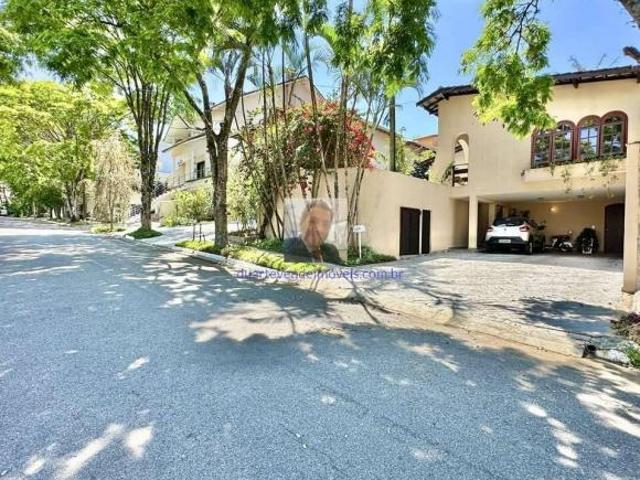 Vende se Casa no Cond São Paulo II 4 dorms / 1ste Lareira, piscina, churr