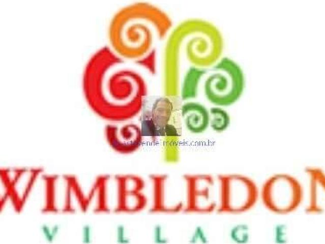 Vende se Casa no Cond. Village Wimblendon 3 dorms / 1 ste, quintal privat