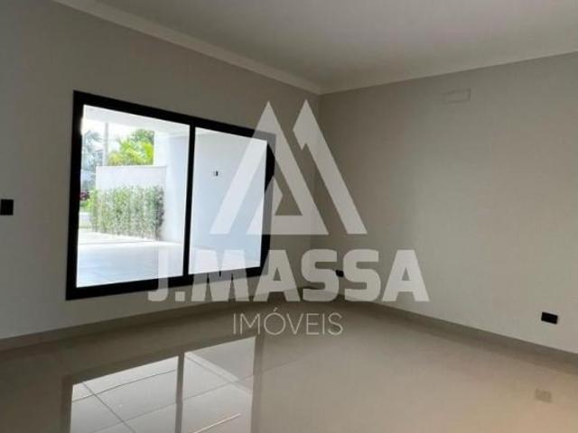 Vende se casa no Condomínio Ipanema