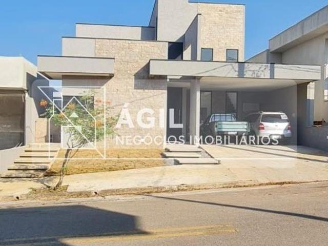 Vende se Casa no Condomínio terras do vale Caçapava
