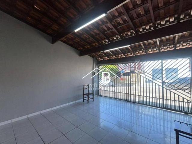 VENDE SE CASA NO JARDIM ALICE NA CIDADE DE INDAIATUBA COM 2 DORMORIOS, ACEITA FINANCIAMENTO BANCARI