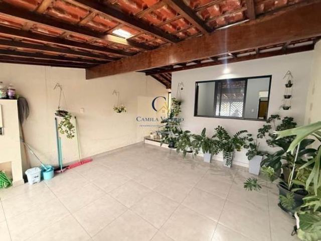 VENDE SE CASA NO JARDIM ALICE NA CIDADE DE INDAIATUBA SÃO PAULO CASA COM 2 DORMITORIOS SENDO 1 SUIT