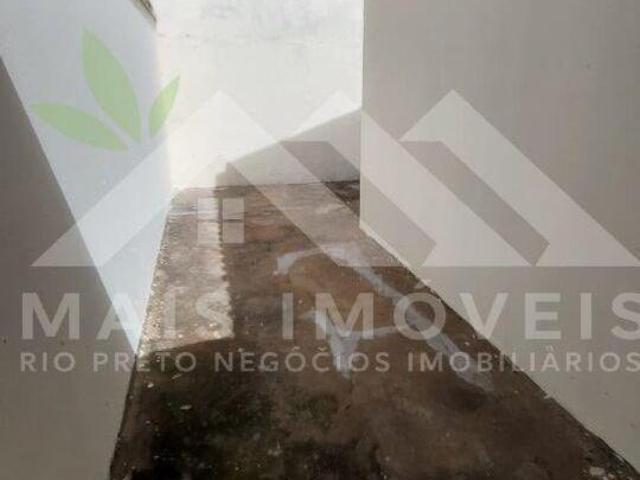 Vende se casa no Jardim Monte Verde R$ 320.000,00