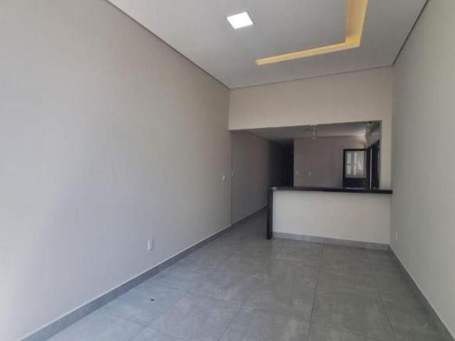 VENDE SE CASA NO JARDIM MORADA DO SOL COM 3 DORMITORIOS SENDO 1 SUITE NOVA, A CASA ESTA A POUCOS