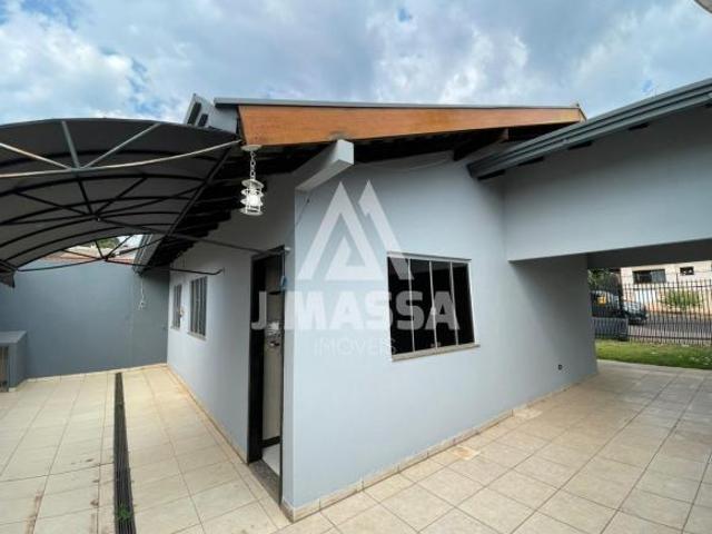 Vende se casa no Jardim Santa Felicidade