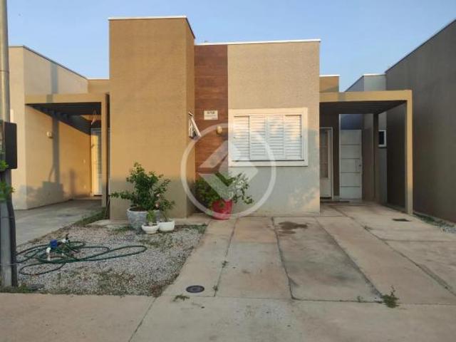 Vende se Casa no residencial Sevilla 90
