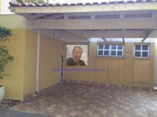 Vende se Casa no Villagio da Granja 3 Dorm/1suite