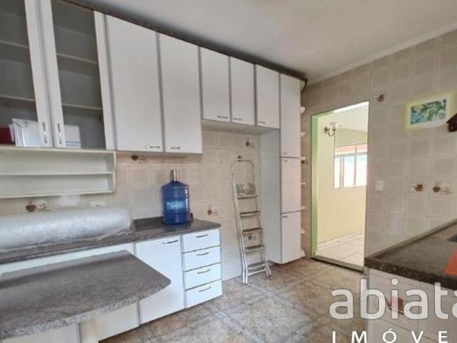 VENDE SE CASA A VENDA NO JD SUINA TABOAO DA SERRA 2 DORMITÓRIOS 1 SUITE 3 GARAGENS