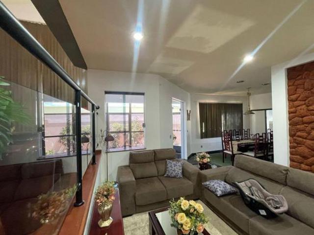 Vende se Casa Alto Padrão em Porto Ferreira/SP