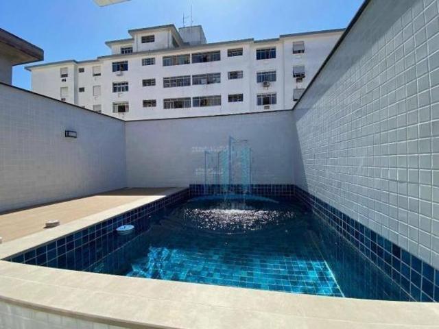 Vende se casa alta duplex com 4 suítes sendo 1 com banheira de hidromassagem. Embaré, Santos SP. Con