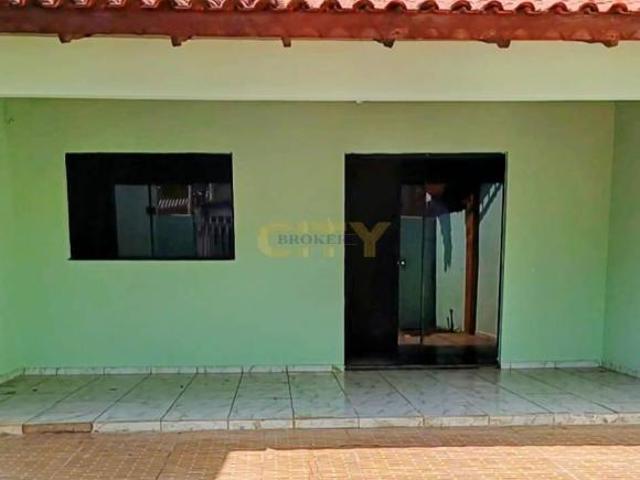 Vende se Casa Bairro Jardim Universitário