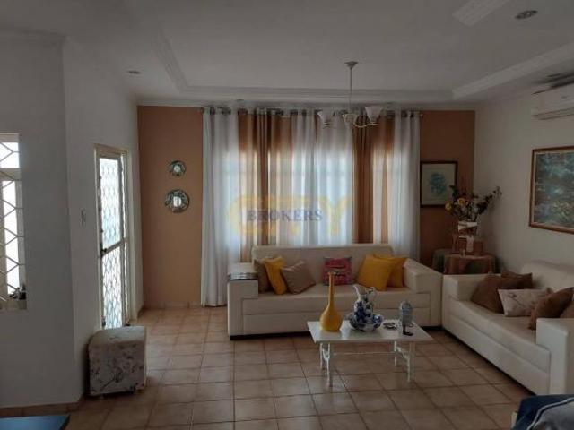 Vende se Casa Boa Esperança
