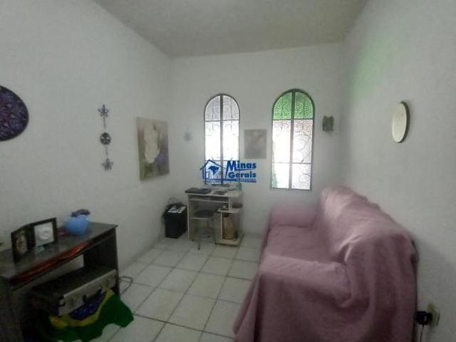 VENDE SE CASA BOSQUE DOS EUCALIPTOS PRÓXIMO AO SESI
