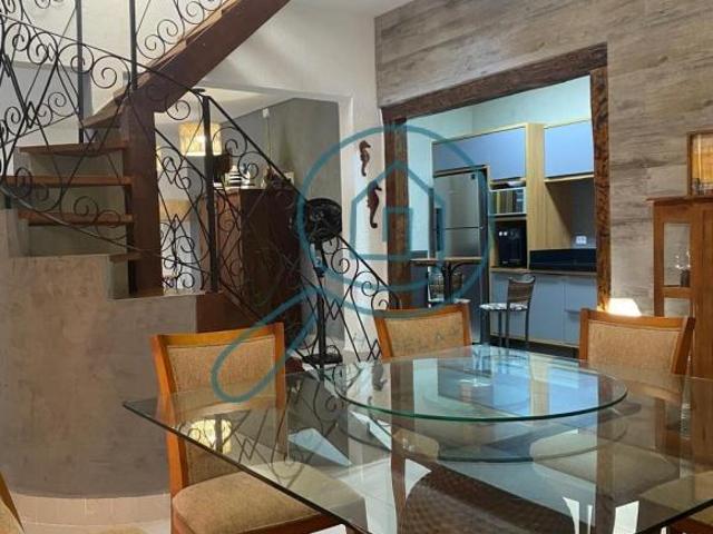 VENDE SE CASA COM 2 SUÍTES E 1 DORMITÓRIO  PISCINA  CAMBARAÚ  ILHABELA !