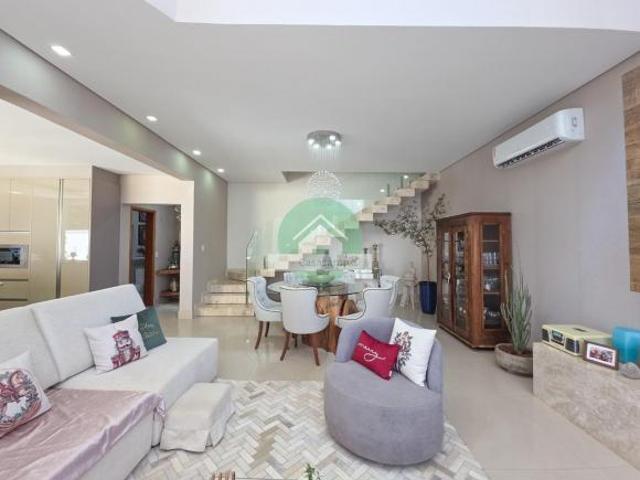 Vende se Casa com 3 Dormitórios no Condomínio Jatobá, Hortolândia/SP
