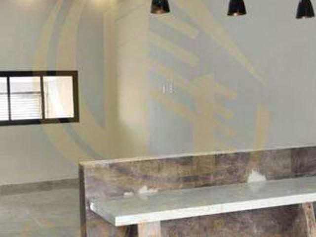 Vende se Casa com 3 quartos, 1 suíte, A/C145m² A/T 250m2