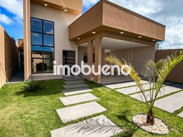 Vende se casa com 3 quartos sendo 1 suíte no Parque Serrano R$ 630.000,00