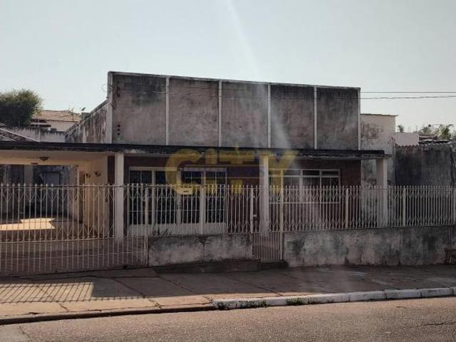 Vende se Casa Comercial Av. Dom Bosco Bairro Dom Aquino