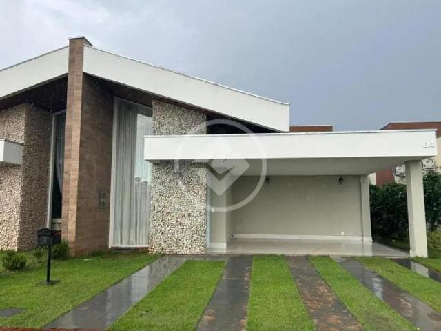 Vende se casa Condomínio Villa Gramado Chapada dos Guimarães 3 suítes. R$ 1.400.000,00