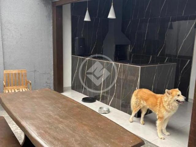 Vende se Casa CPA 3 R$400.000,00 03 quartos, sendo 2 suítes CPA 3 Cuiabá MT