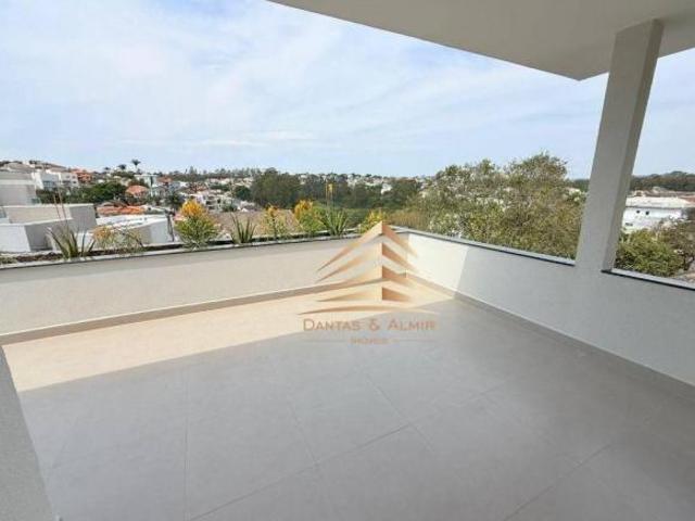 Vende se casa de alto padrão com piscina em condomínio fechado Arujazinho 5