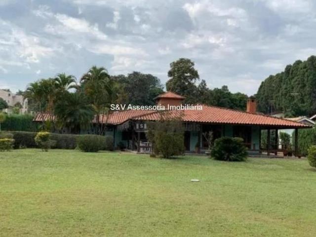Vende se casa de alto padrão em condomínio Fechado, Alameda das Andorinhas Itu Sp!