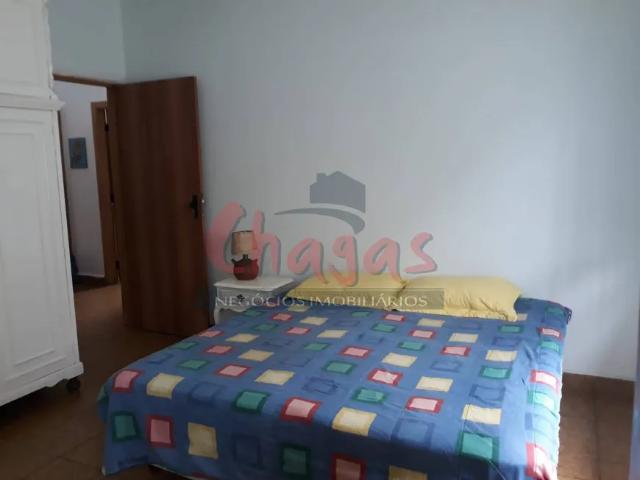 Vende se | casa de esquina | capricórnio