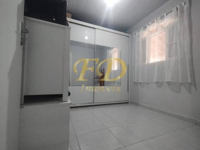 VENDE SE – CASA EM MEIO À NATUREZA NO RESIDENCIAL JARDIM CINCO LAGOS