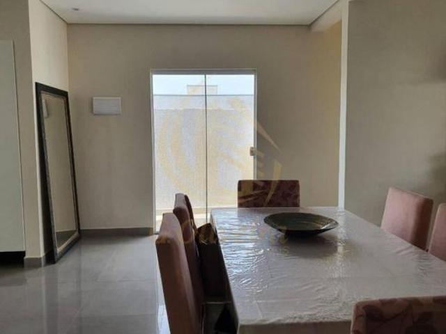 Vende se Casa em Condomínio,3 Quartos,1 Suíte, A/C 165m² A/T 250m2
